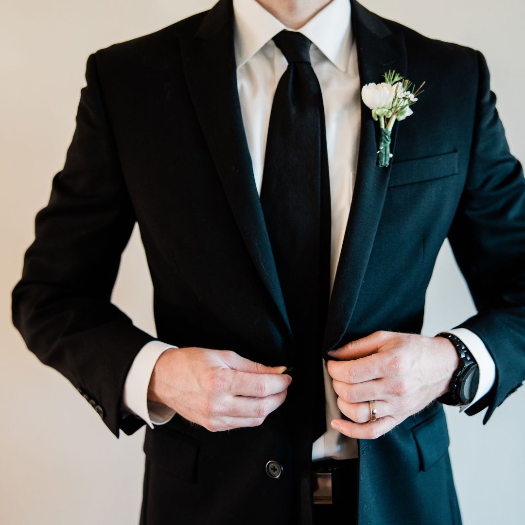 Advantages of Using Bespoke Button Badges for UK Brand Promotion ...