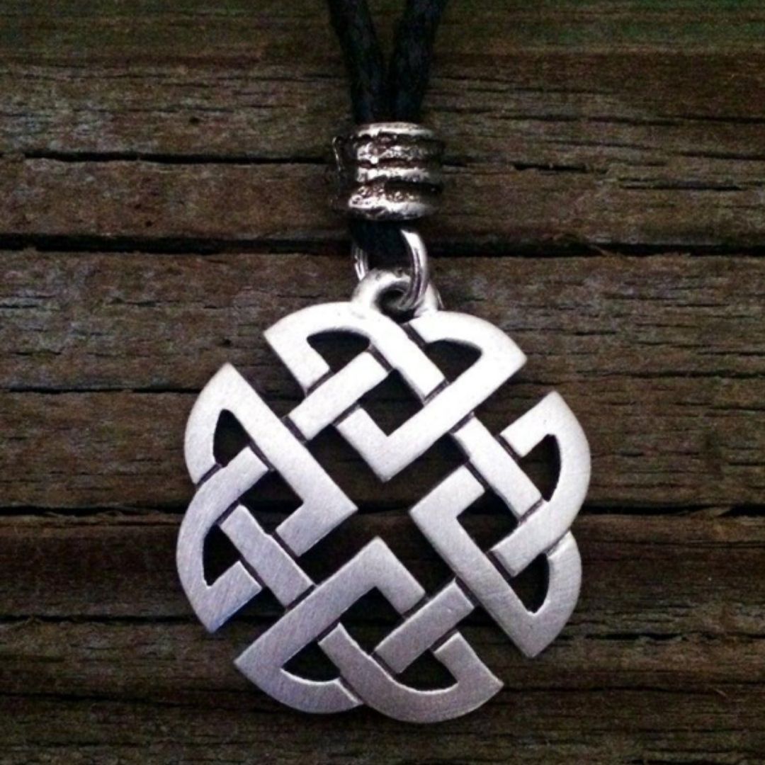 Celtic Knots Jewellery - To Define Prolonged and Noble Tradition ...