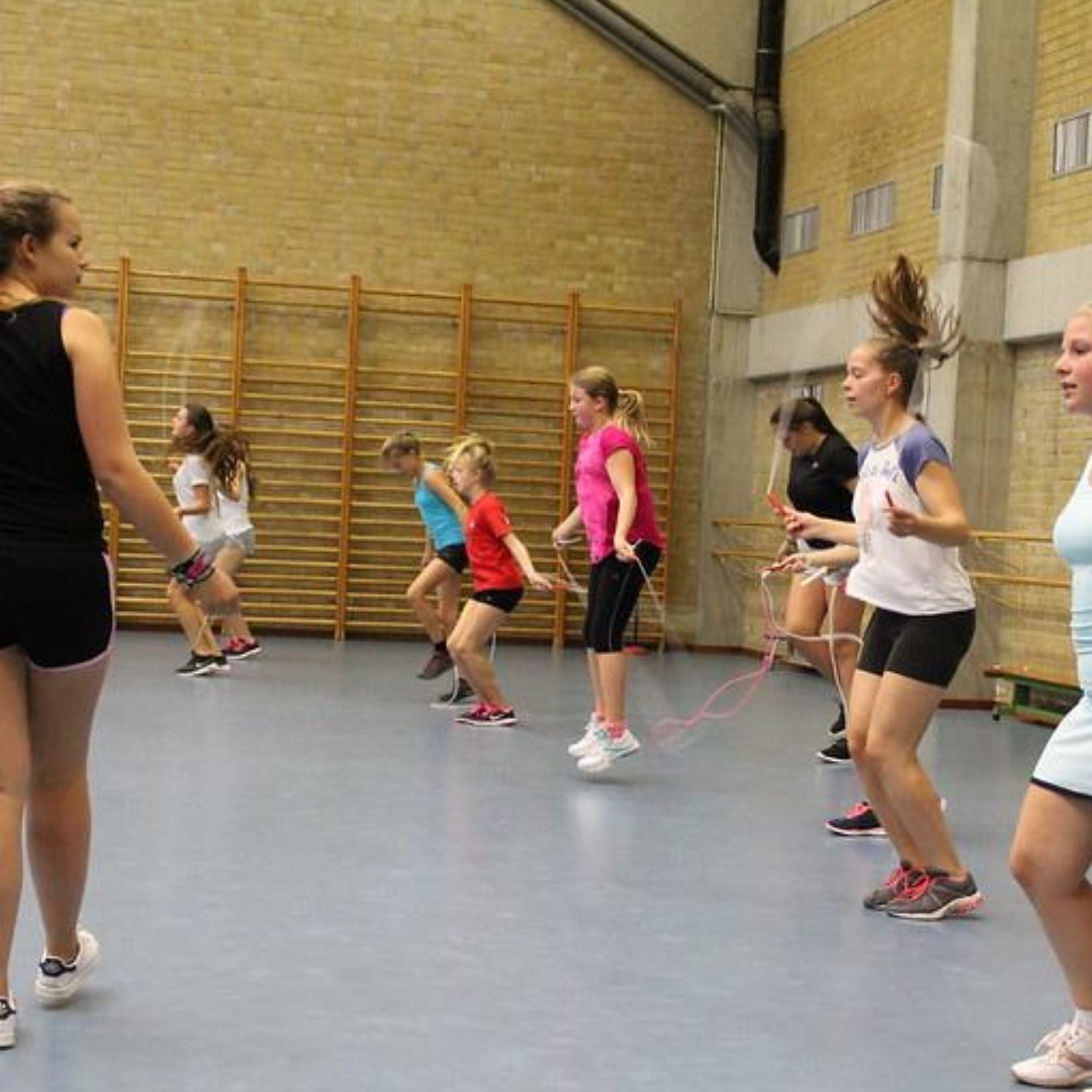 Jumping Rope To Lose Weight Is It Effective? – LIFESTYLE BY PS