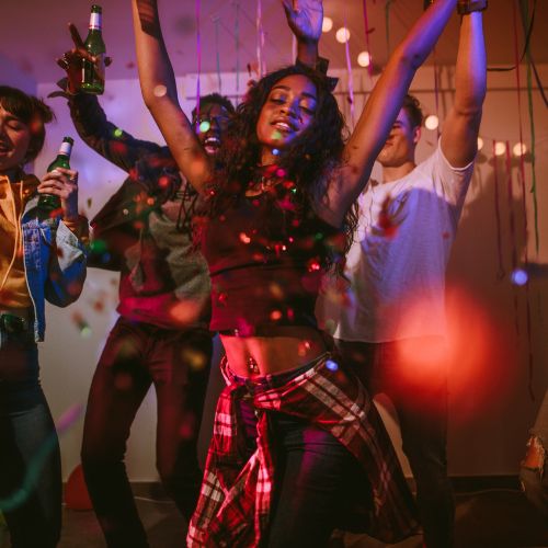 5 Ways to Make Hosting a Party Easy – LIFESTYLE BY PS