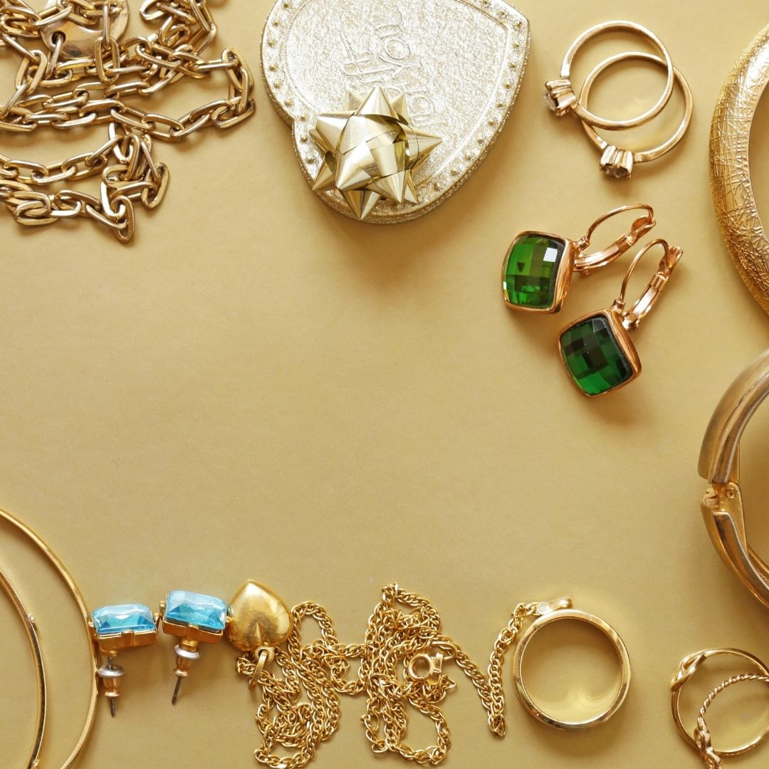 5 Exquisite Jewelry Pieces That You Can Add To Your Collection ...
